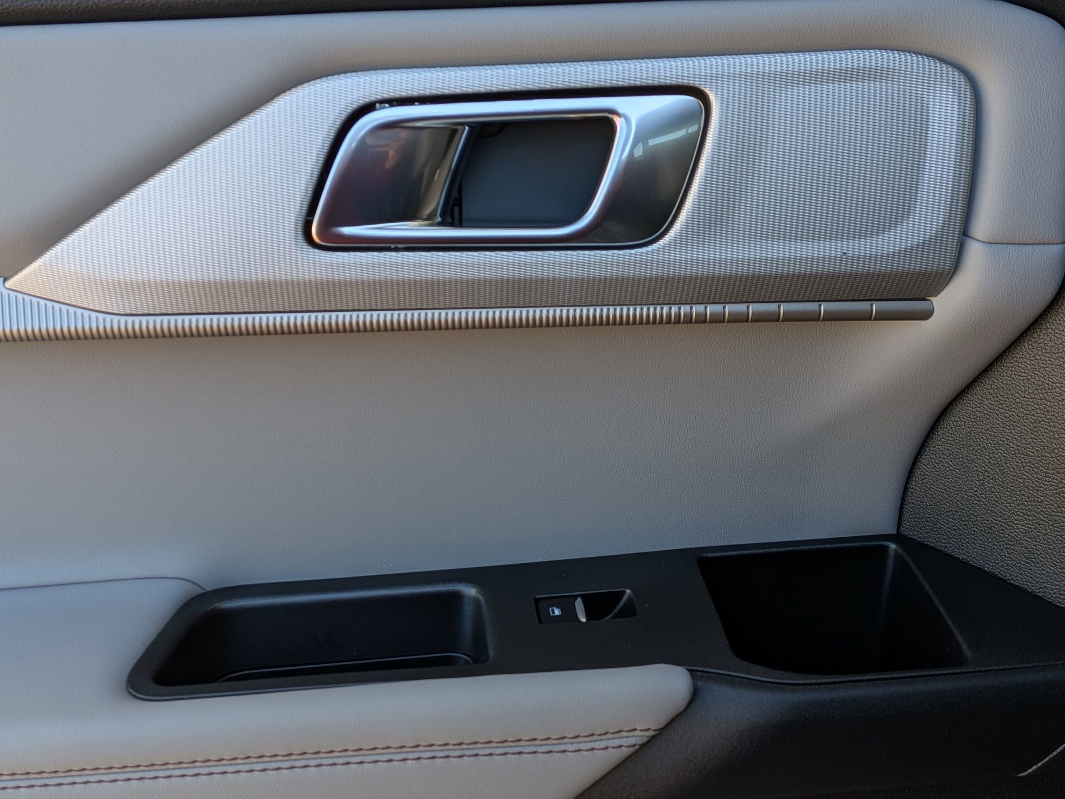 2026 Ford Explorer Active w/100A Pkg in Canton, NC | Asheville Ford ...